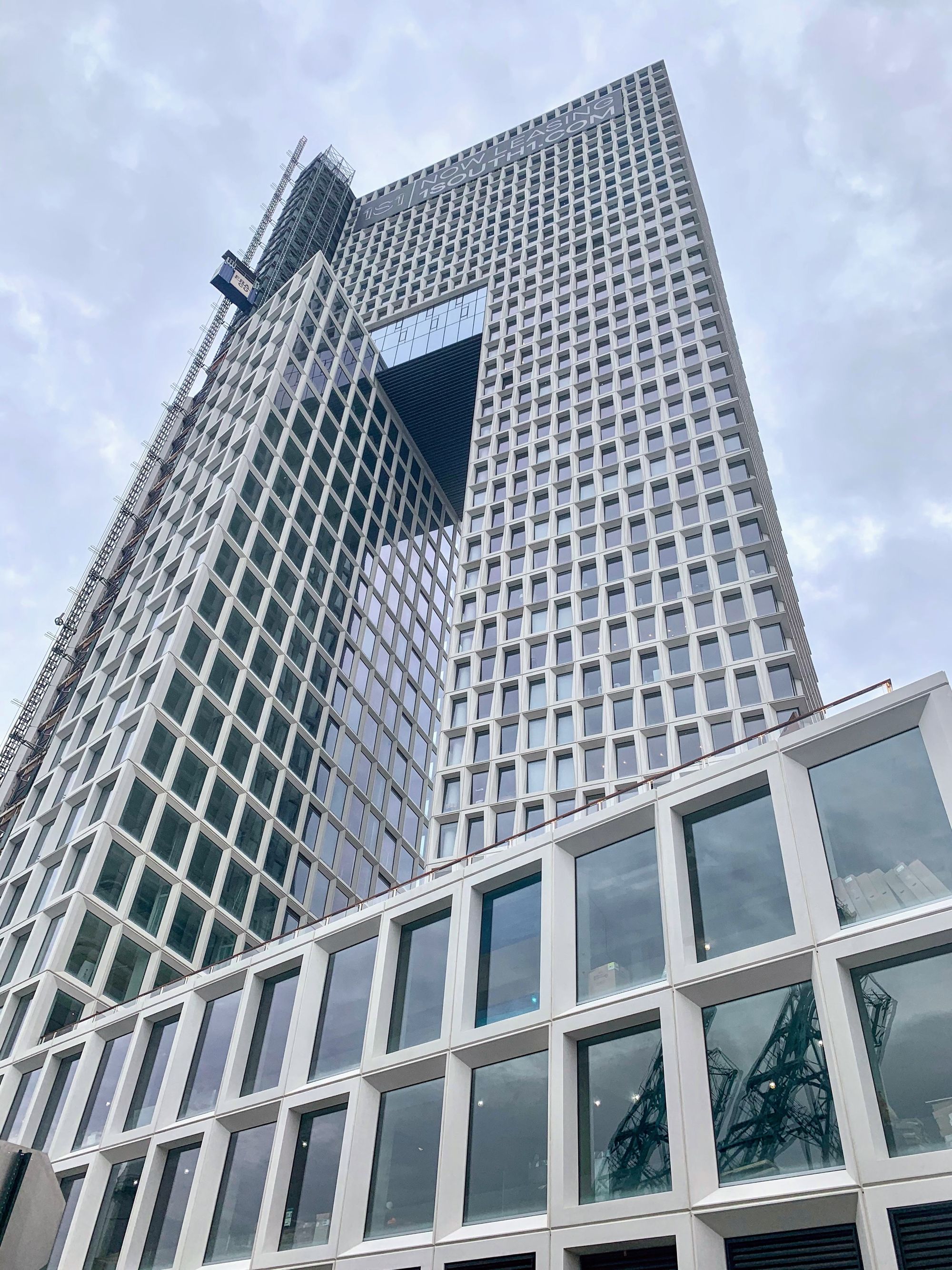 Brooklyn's Latest Waterfront Tower Redefines Mixed Use: Tour Of One ...