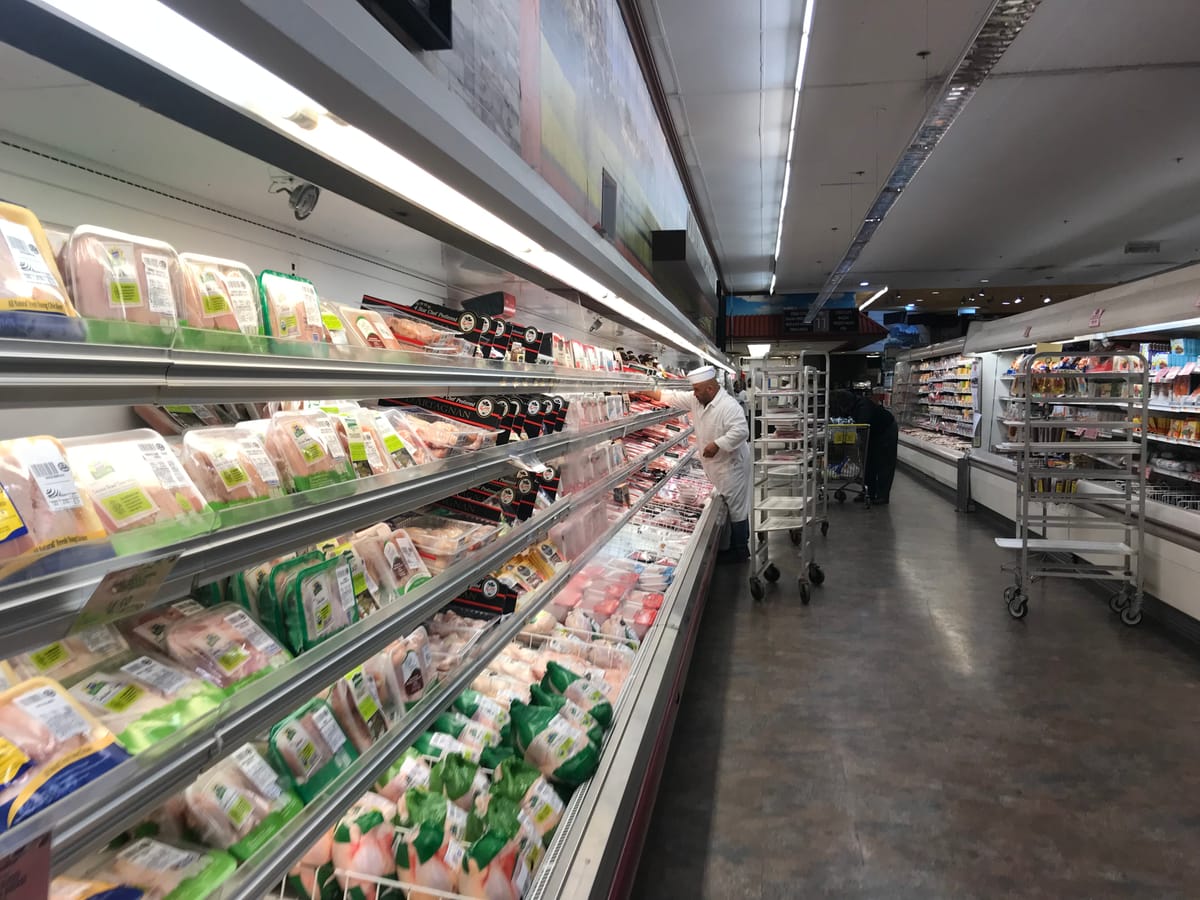 Key Food Employees Remain Locked Out After 25 Days - Bklyner