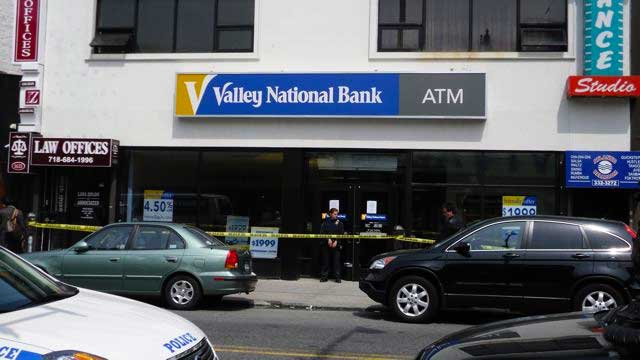 Robbery At Valley National Bank - Bklyner