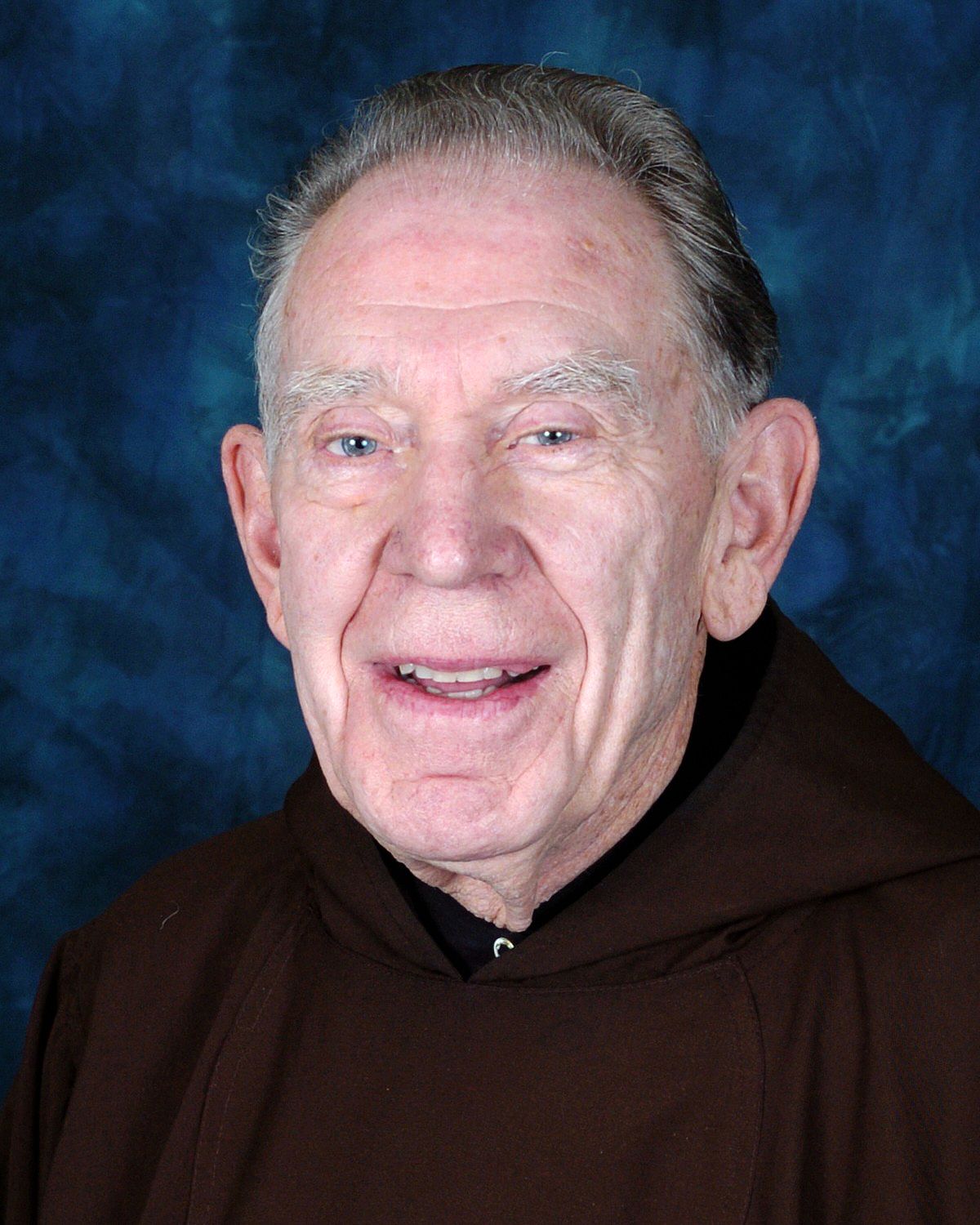 Milwaukee Capuchin Franciscan Preacher Conducts Parish Mission At St ...